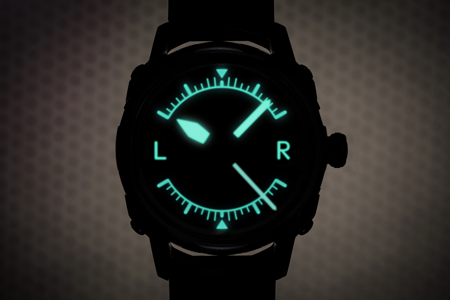 H2 Hurricane | Zero West Watches